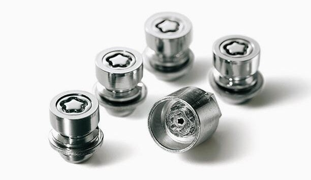 Genuine Lexus Japan 2019-2025 ES Premium Wheel Locks Set (Silver ...